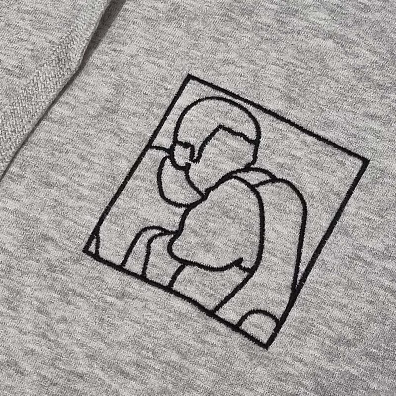 Felpa con foto ricamata | Ricamopersonalizzato.it